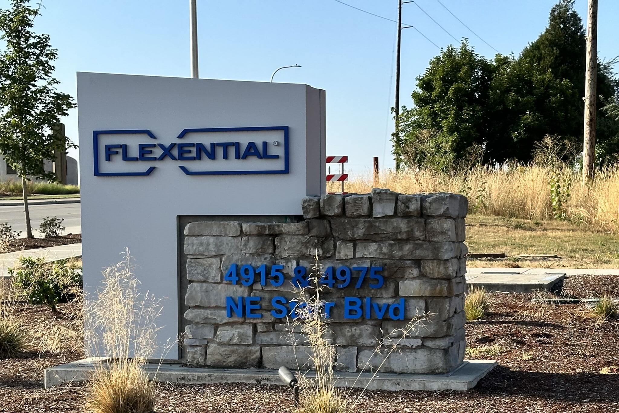 Stack POR 03, POR 04 | Corona Steel